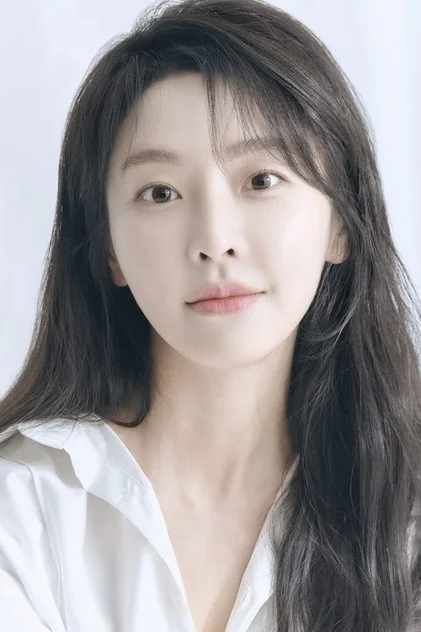 Jeong Yu-mi - Movies, TV Shows & Bio | Bingebase
