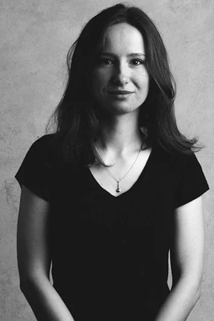 Clara Bragdon - Movies, TV Shows & Bio | Bingebase